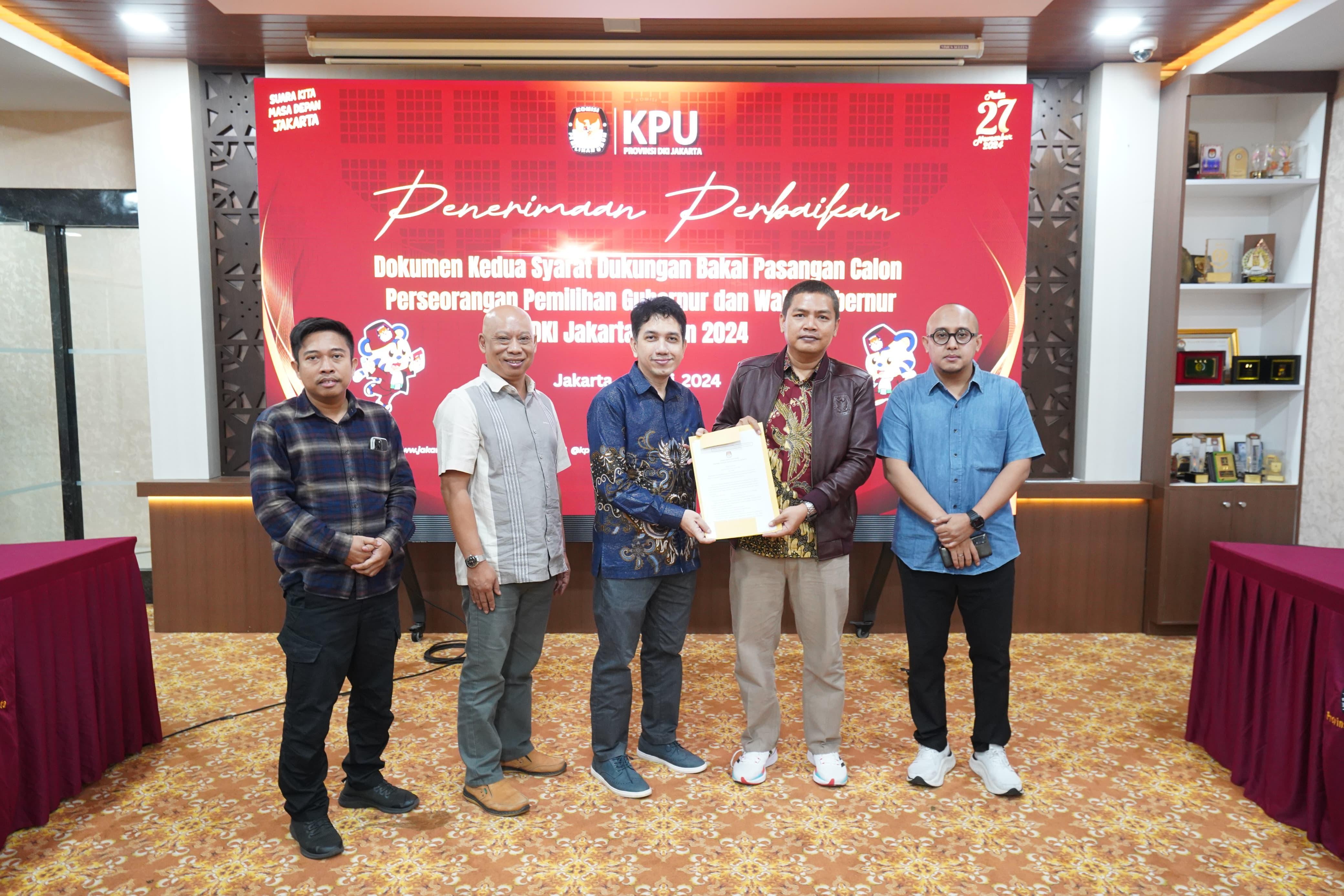 KPU JAKARTA - KPU DKI Jakarta Menerima Perbaikan Persyaratan Dokumen Tahap Kedua Calon Perseorangan